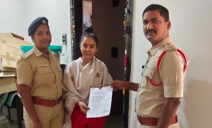 Sri Reddy : ఎట్టకేలకు విచారణకు హాజరైన శ్రీరెడ్డి.. అరెస్టు తప్పదా ...